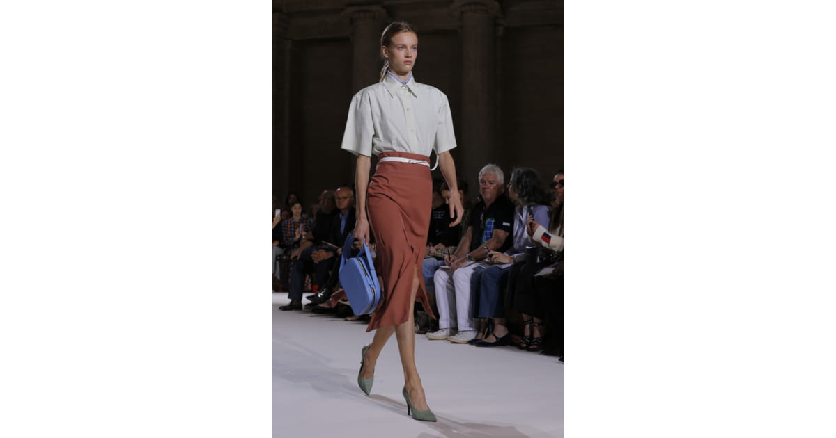 Victoria Beckham S/S 18 womenswear #2 - Tagwalk: The Fashion Search Engine
