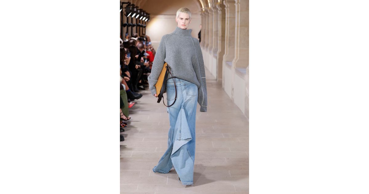 Victoria Beckham FW23 womenswear #25 - Tagwalk: The Fashion Search Engine