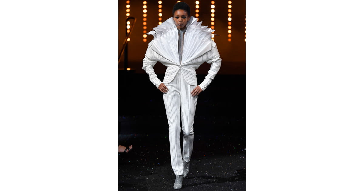 Viktor & Rolf F/W 18 couture #25 - The Fashion Search Engine - TAGWALK