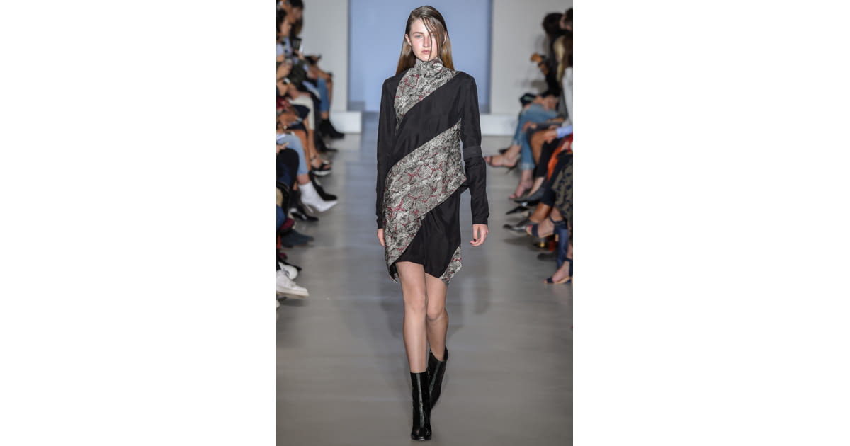 Yang Li S/S 17 womenswear #18 - Tagwalk: The Fashion Search Engine