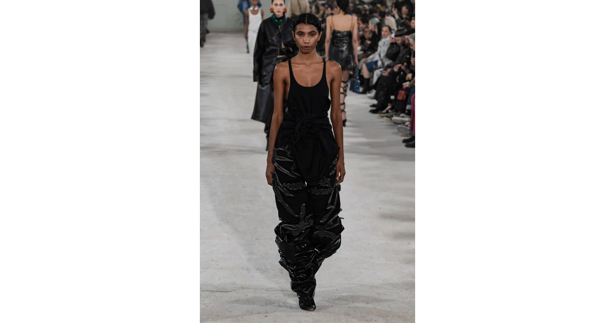 Y/PROJECT FW23 womenswear #43 - Tagwalk: The Fashion Search Engine