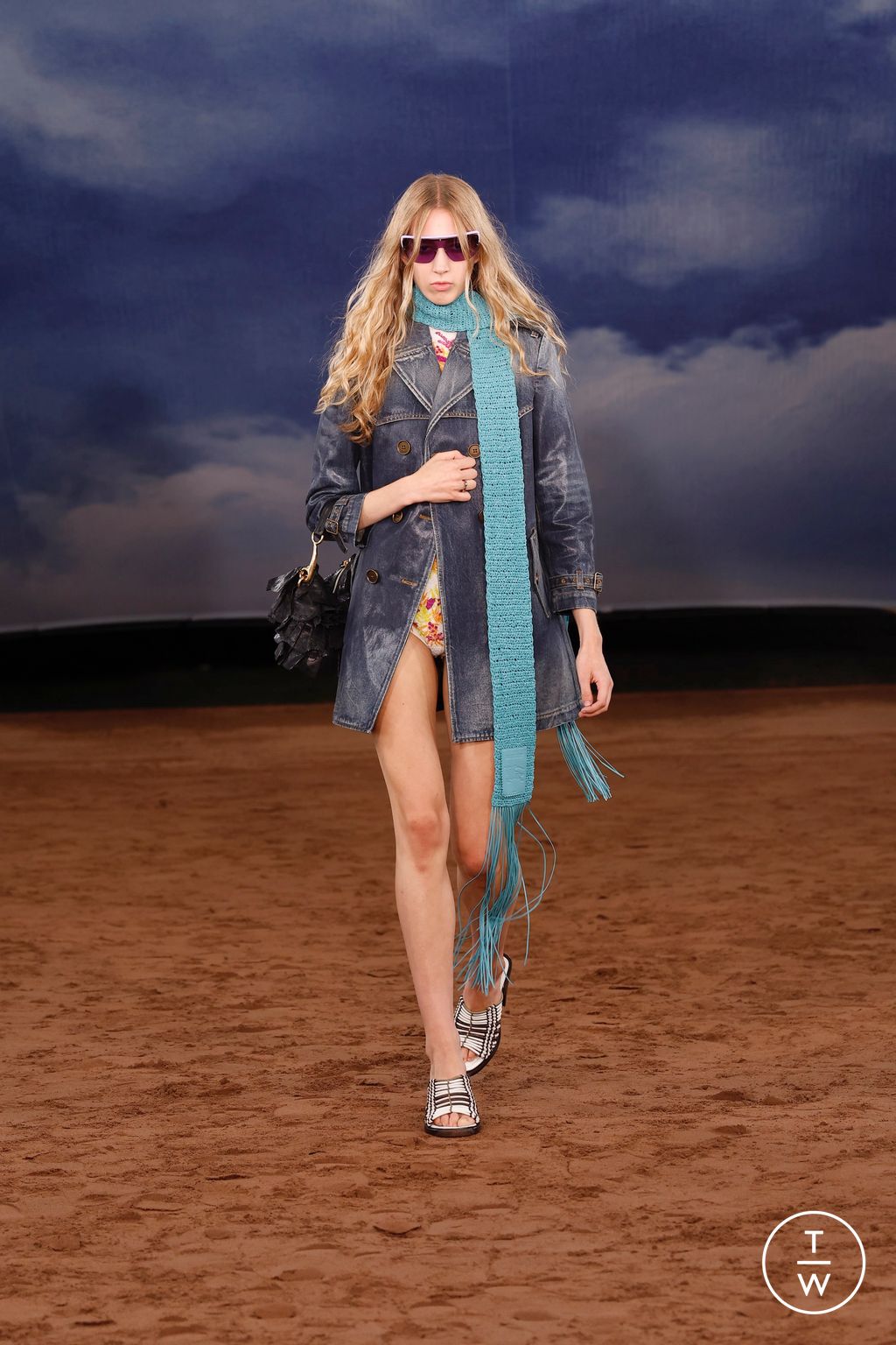 Burberry SS26 womenswear #5 - Tagwalk: The Fashion Search Engine