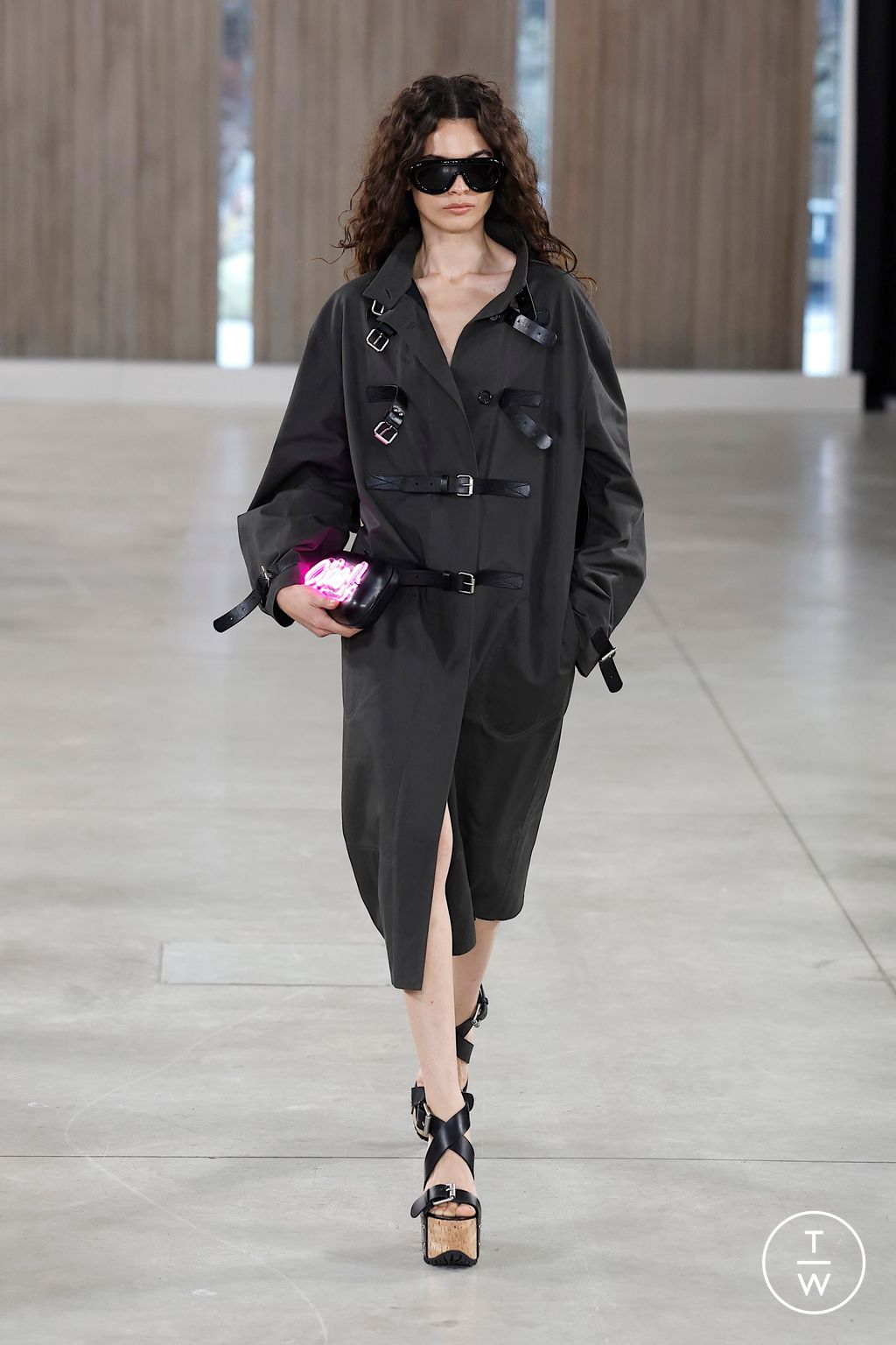 Moschino SS26 womenswear #40 - Tagwalk: The Fashion Search Engine