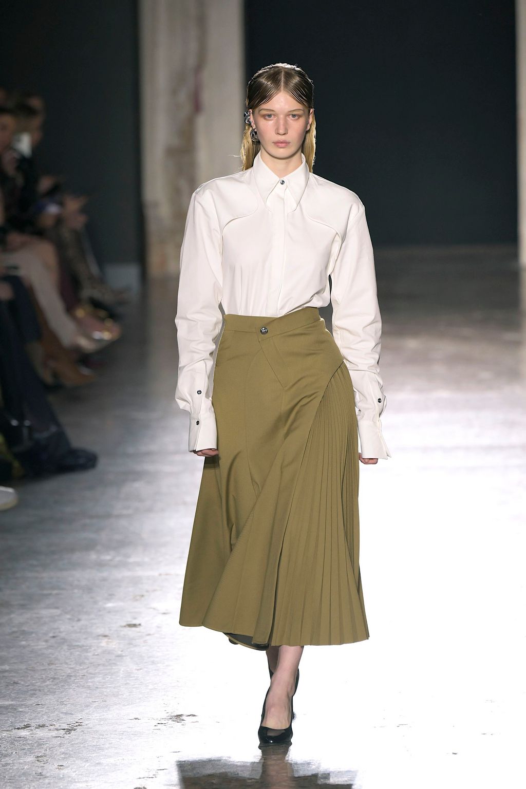 Phan Dang Hoang Spring-Summer 2025 womenswear #5 - Tagwalk: The Fashion Search Engine