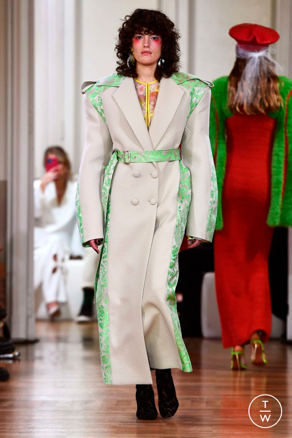 SARA WONG FW23 womenswear #5 - Tagwalk: The Fashion Search Engine