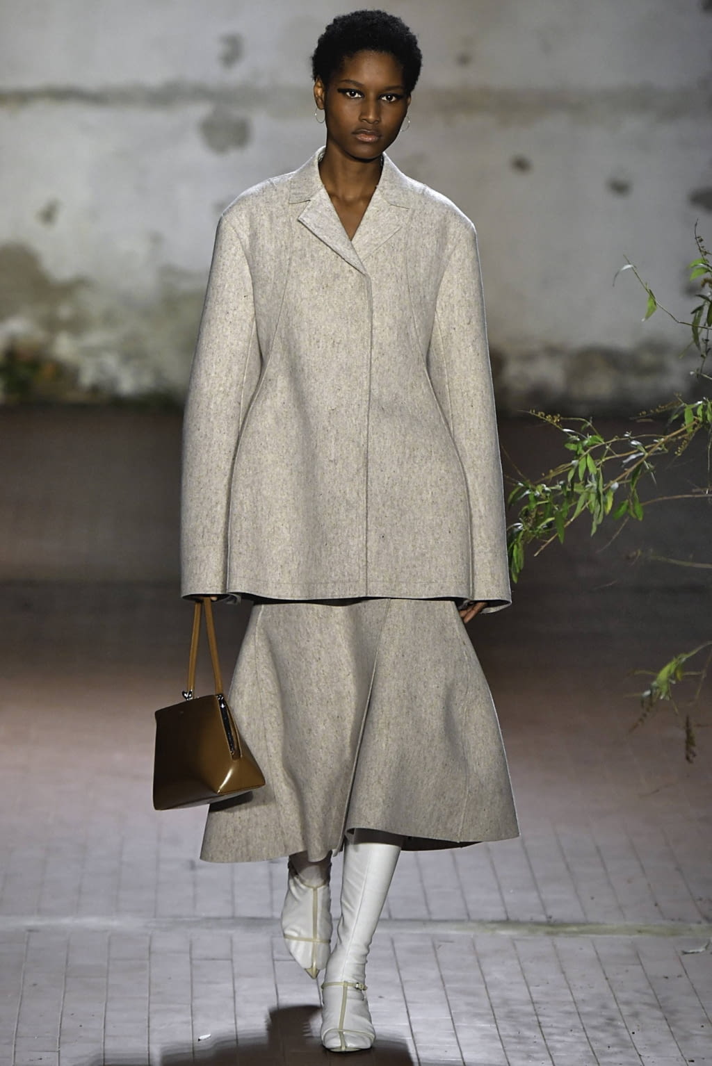 Jil Sander FW19 womenswear #60 - The Fashion Search Engine - TAGWALK