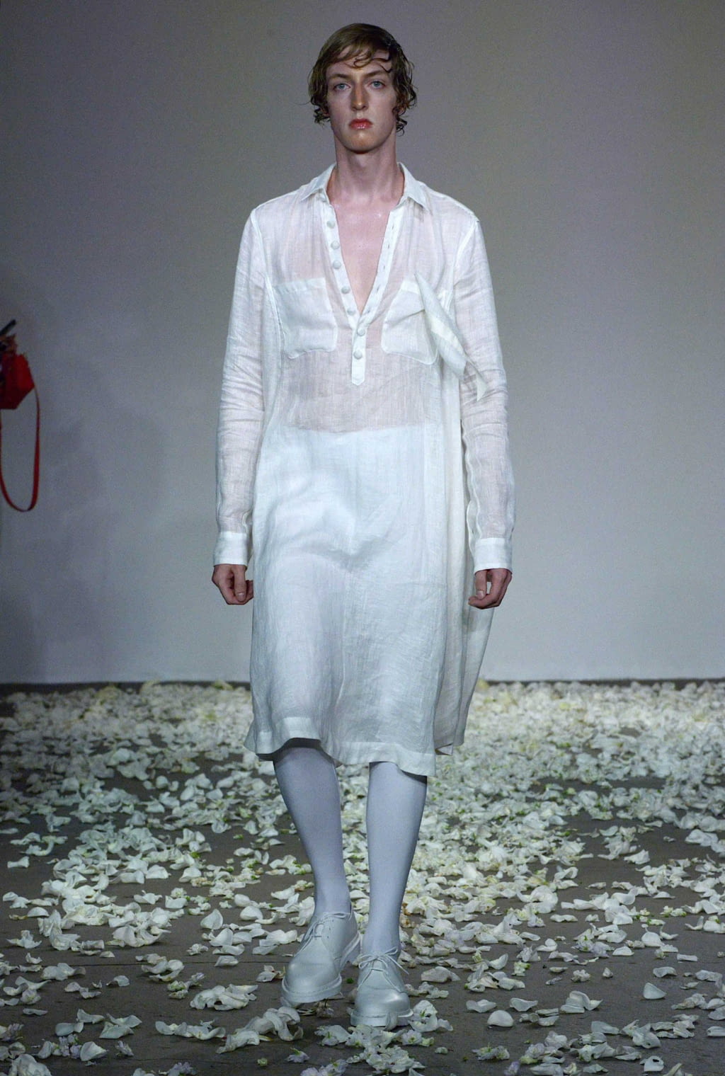 Kenneth Nicholson SS19 menswear #3 - Tagwalk: The Fashion Search Engine