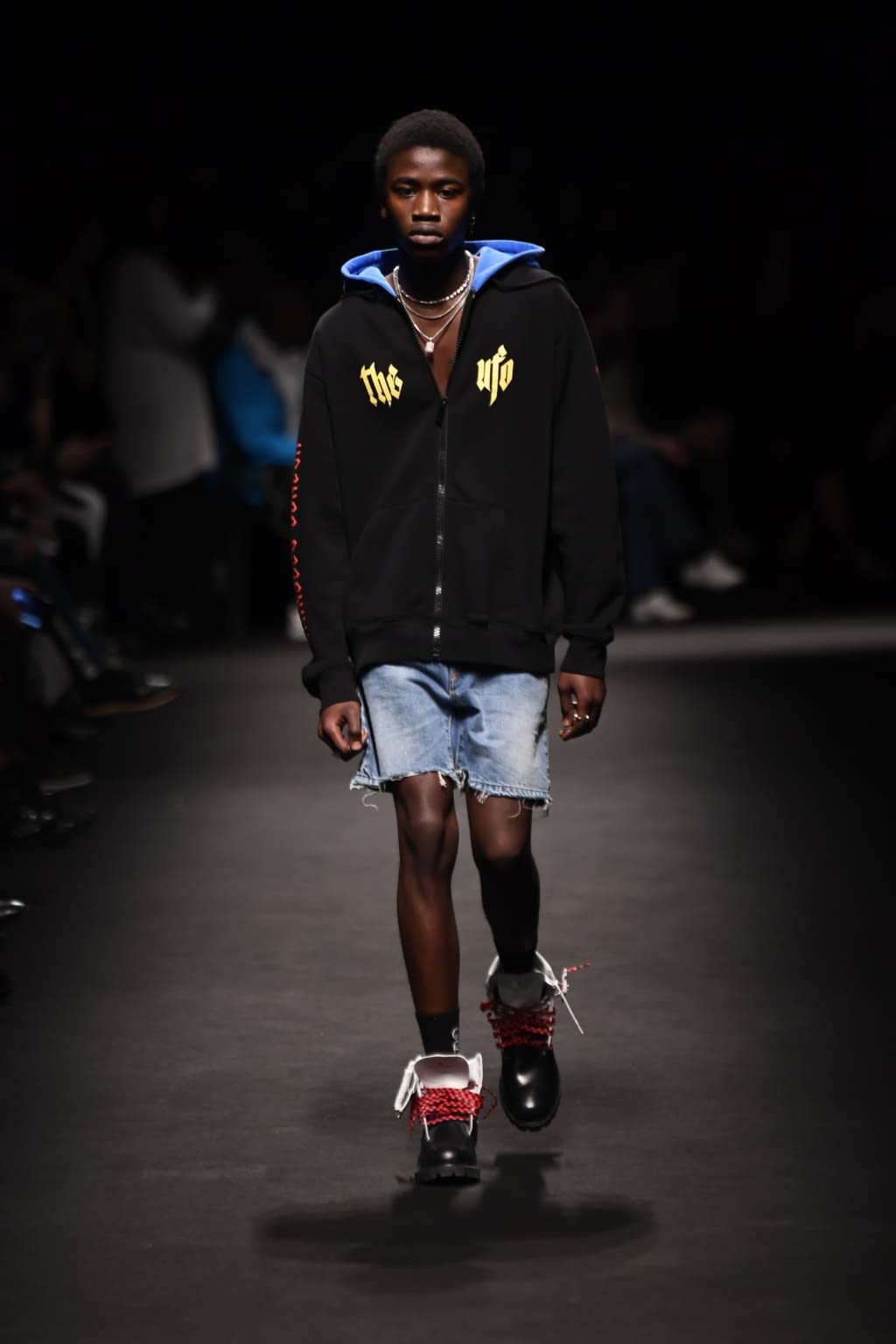 Marcelo Burlon County of Milan F/W 18 menswear #4 - Tagwalk: The ...