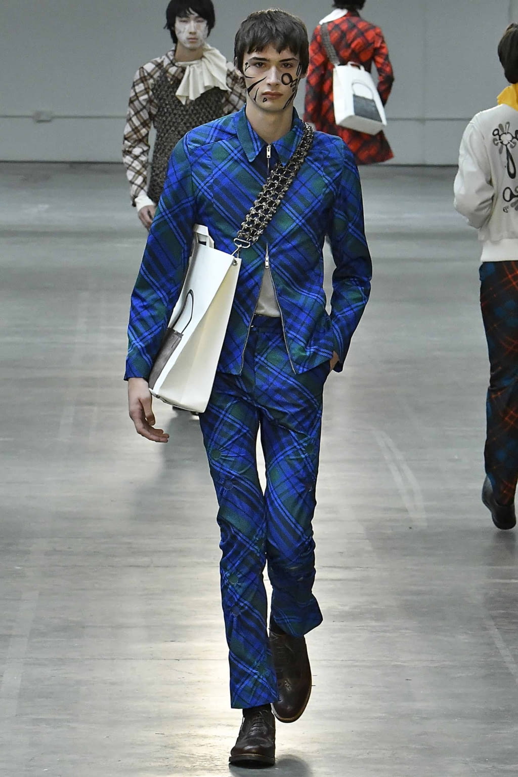 MAN SS19 menswear #12 - Tagwalk: The Fashion Search Engine