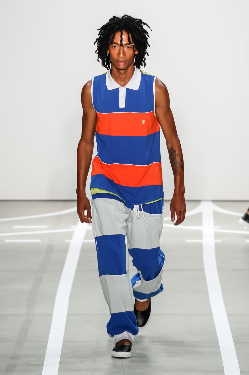 Telfar S/S 17 womenswear #19 - Tagwalk: The Fashion Search Engine